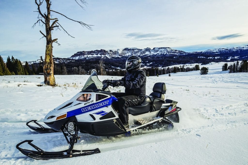 2017 Arctic Cat Bearcat - Passion Motoneige Magazine