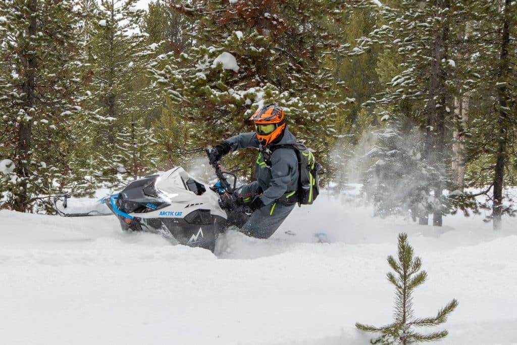 Arctic Cat M600 2024 – Essai de la plateforme Catalyst - Passion ...