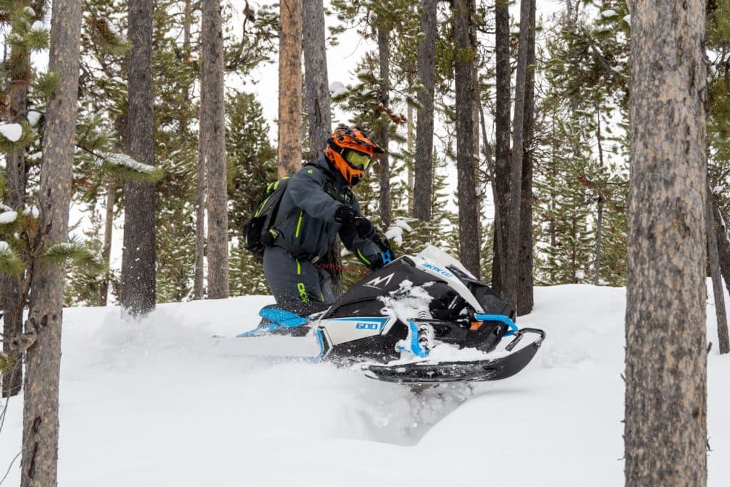 Arctic Cat M600 2024 – Essai de la plateforme Catalyst - Passion ...
