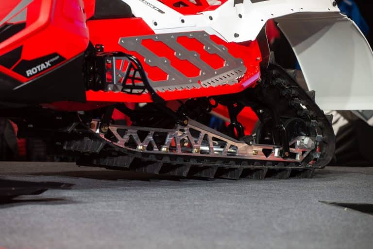 2024 Lynx Rave RS 600RS E-TEC - Passion Motoneige Magazine